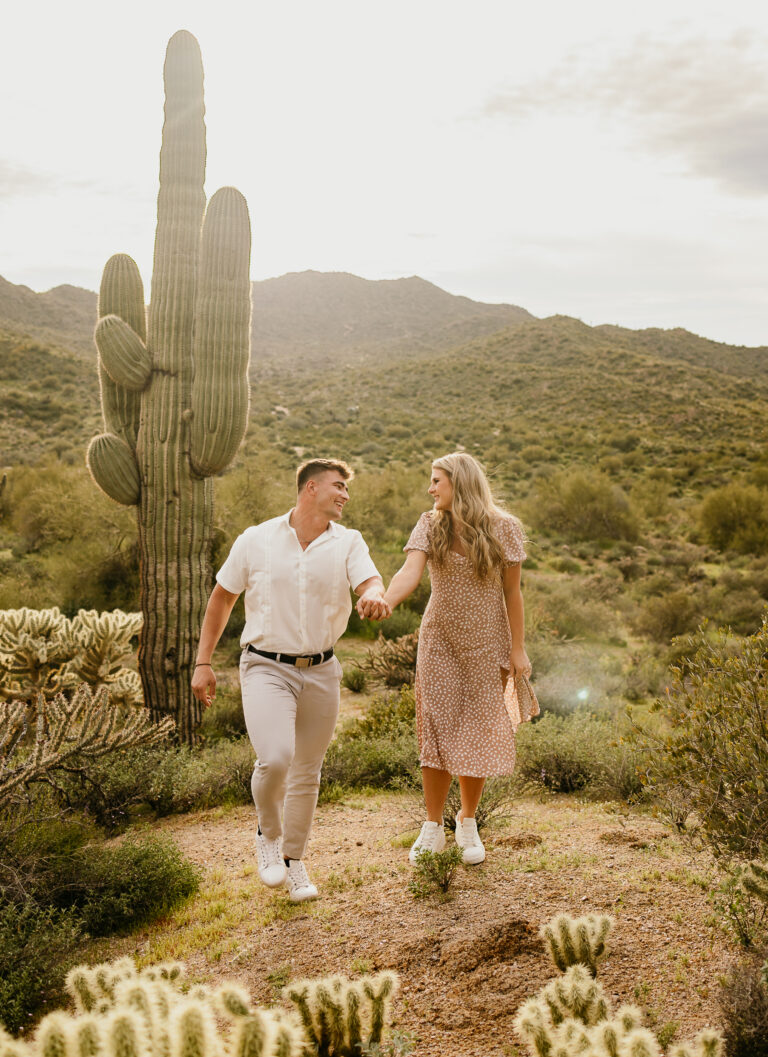 Adventurous Phoenix Engagement Session | thekrekelbergs.com