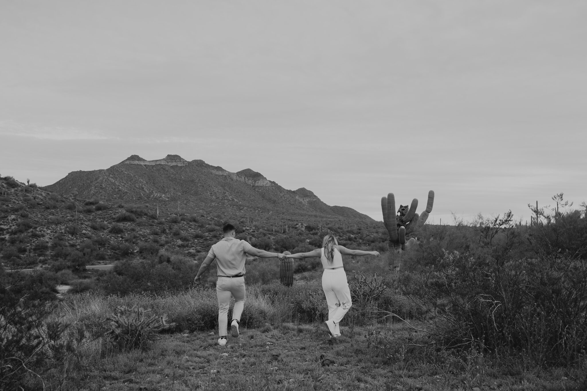 Adventurous Phoenix Engagement Session | thekrekelbergs.com